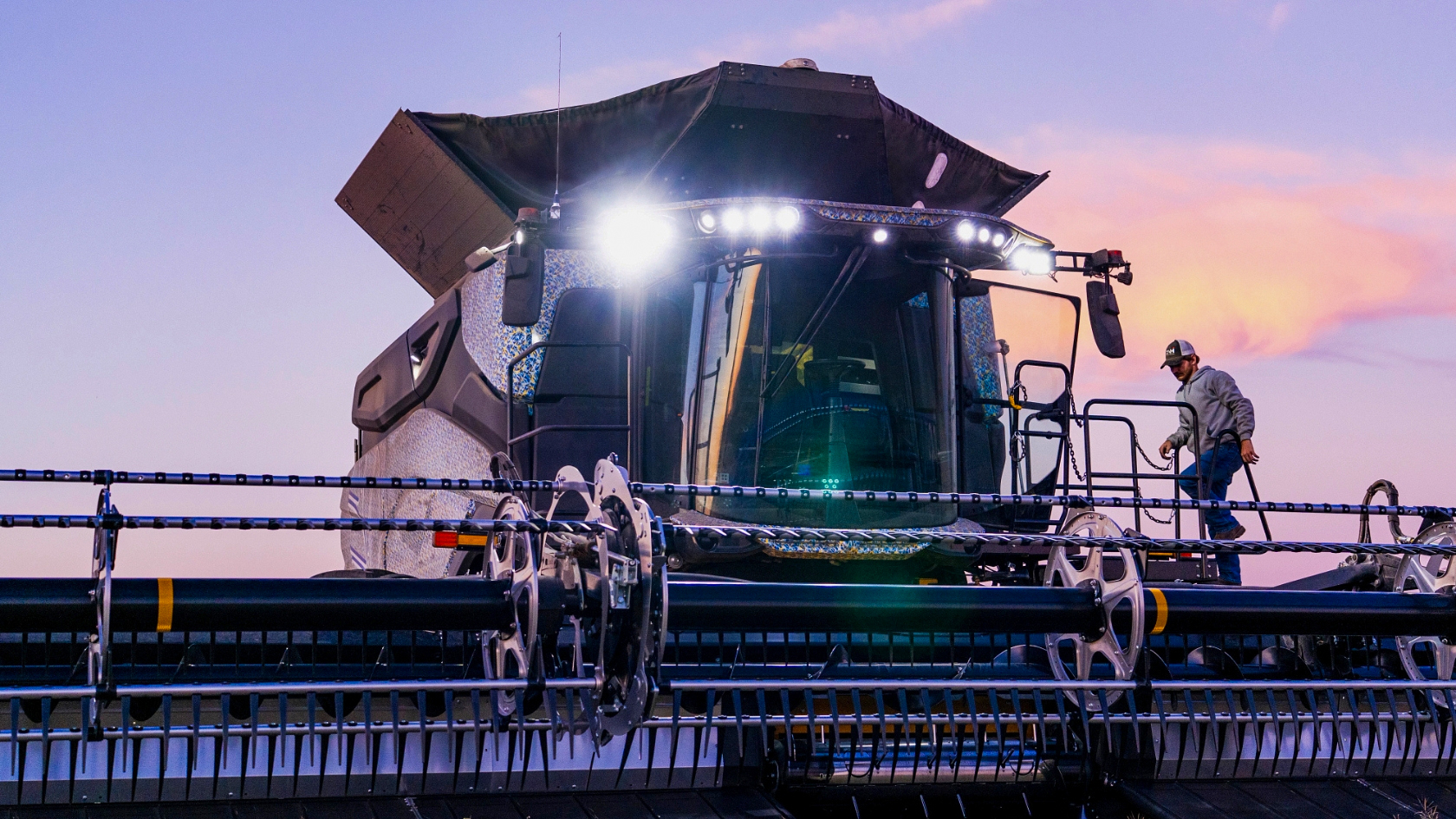 New Holland CR11 Combine - RME