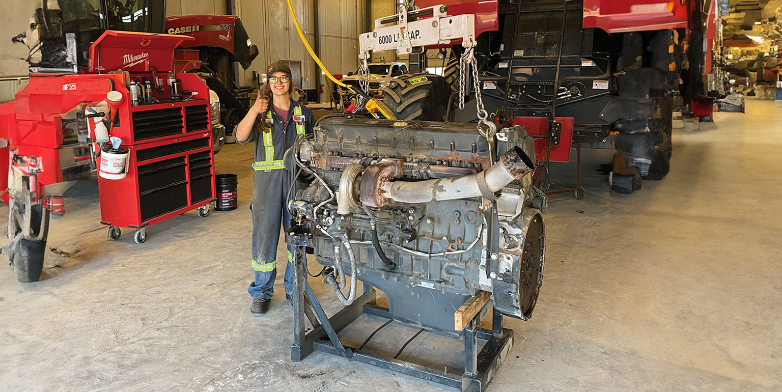RME Female Equipment Tech’s Obtain Red Seal Certification - RME